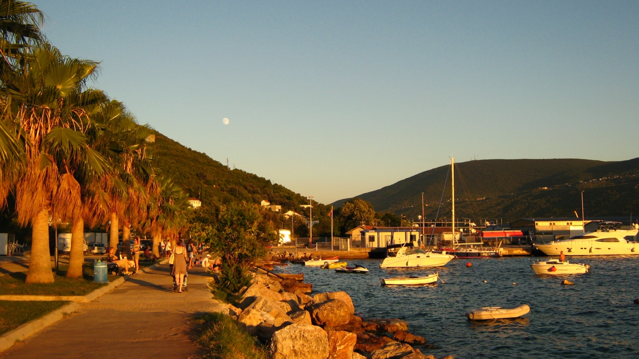 Apartments Zelenika | Top offer for private accommodation Zelenika